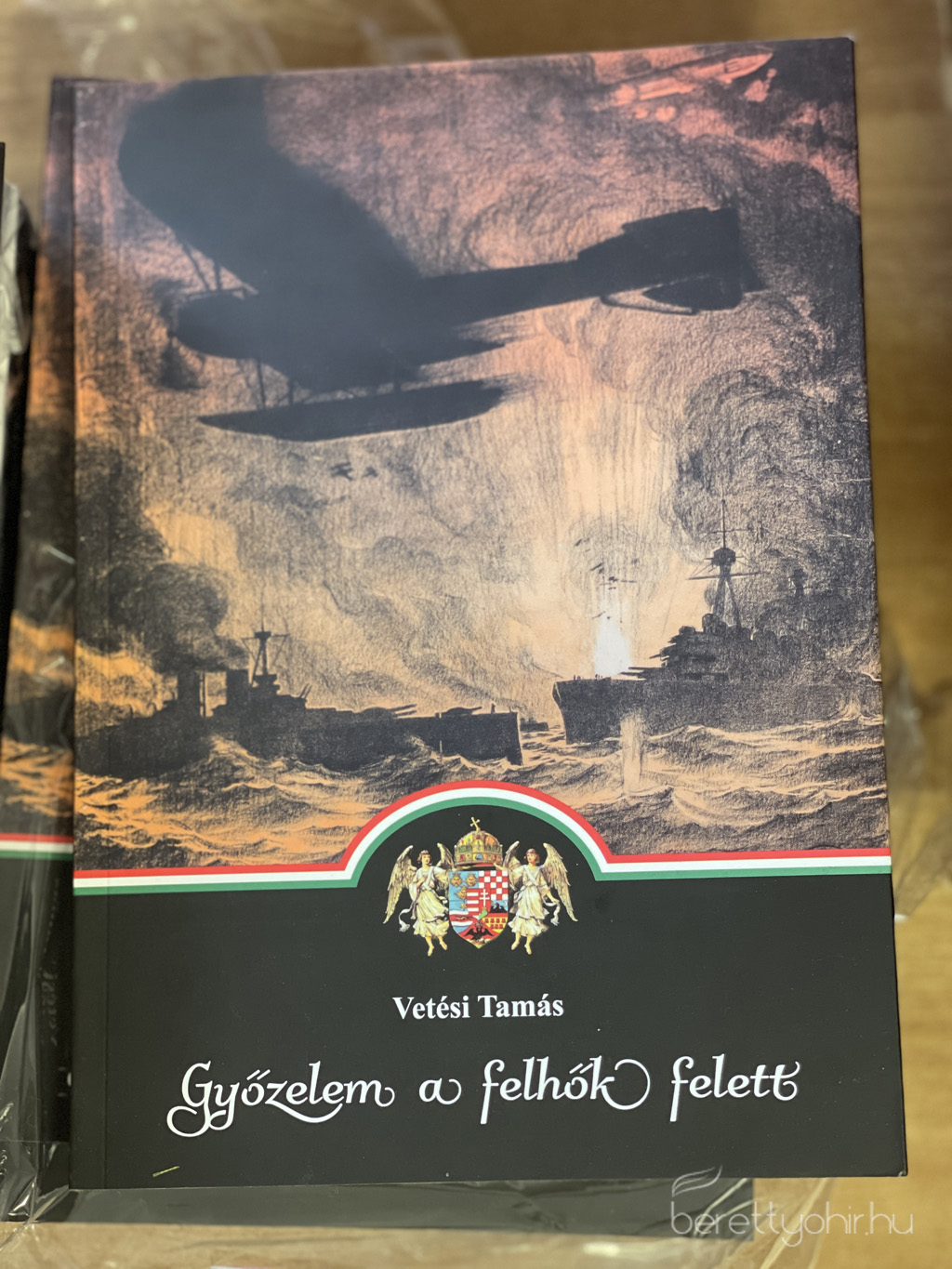 Győzelem a felhők felett - Vetési Tamás új, második könyvének bemutatója